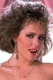 Ali Moore - Biografía, edad, películas y series